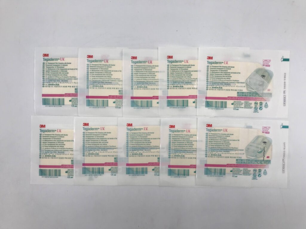 3M 1633 Tegaderm I.V. Film Dressing with Border 2-3/4in x 3-1/4in (10 ...