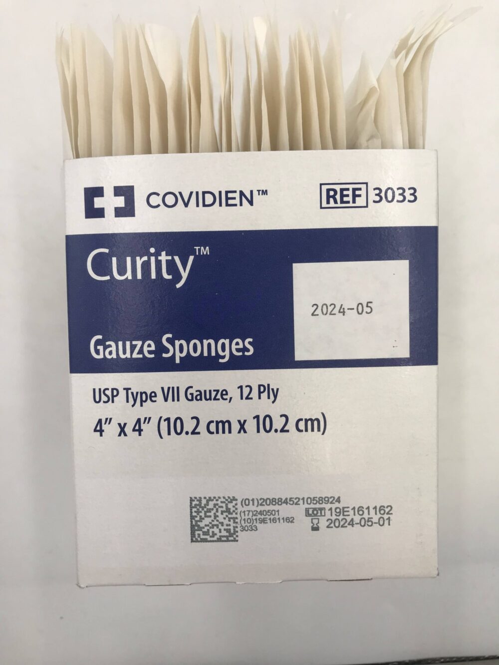 Covidien 3033 Curity Gauze Sponges USP Type VII Gauze 12Ply 4″ x 4″ (10 ...