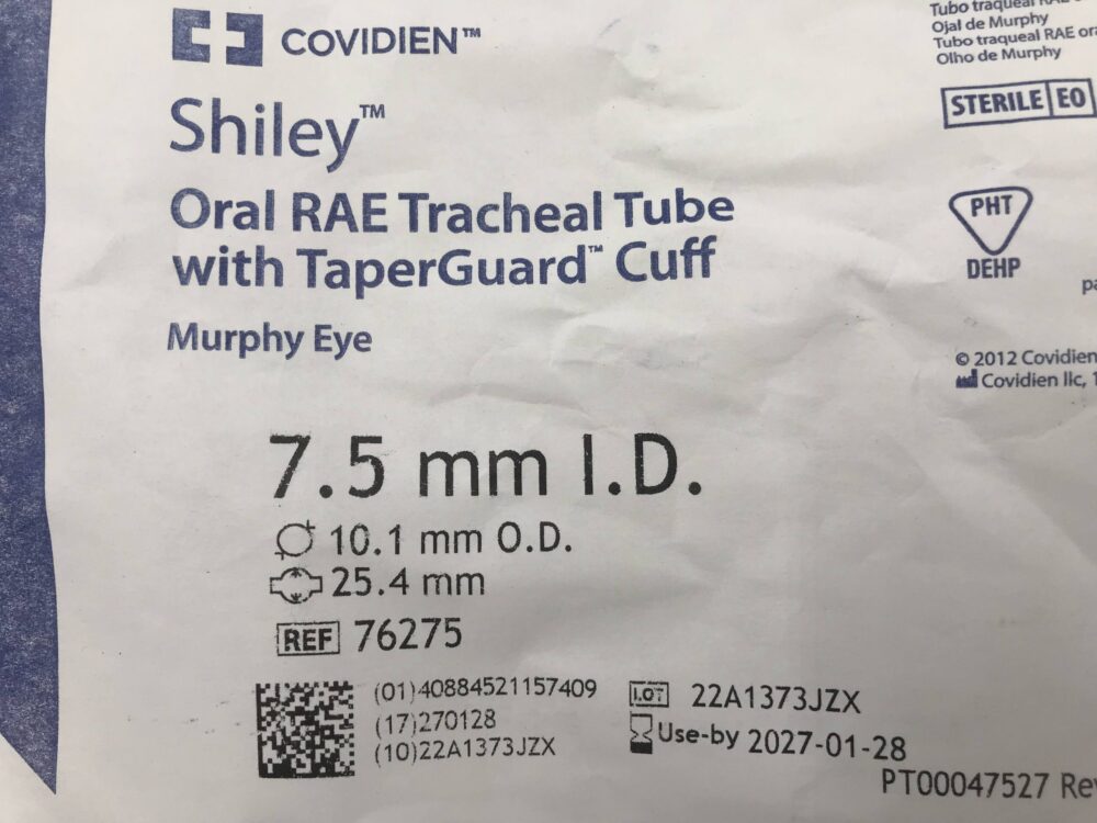 Covidien 76275 Shiley Oral RAE Tracheal Tube with TaperGuard Cuff ...