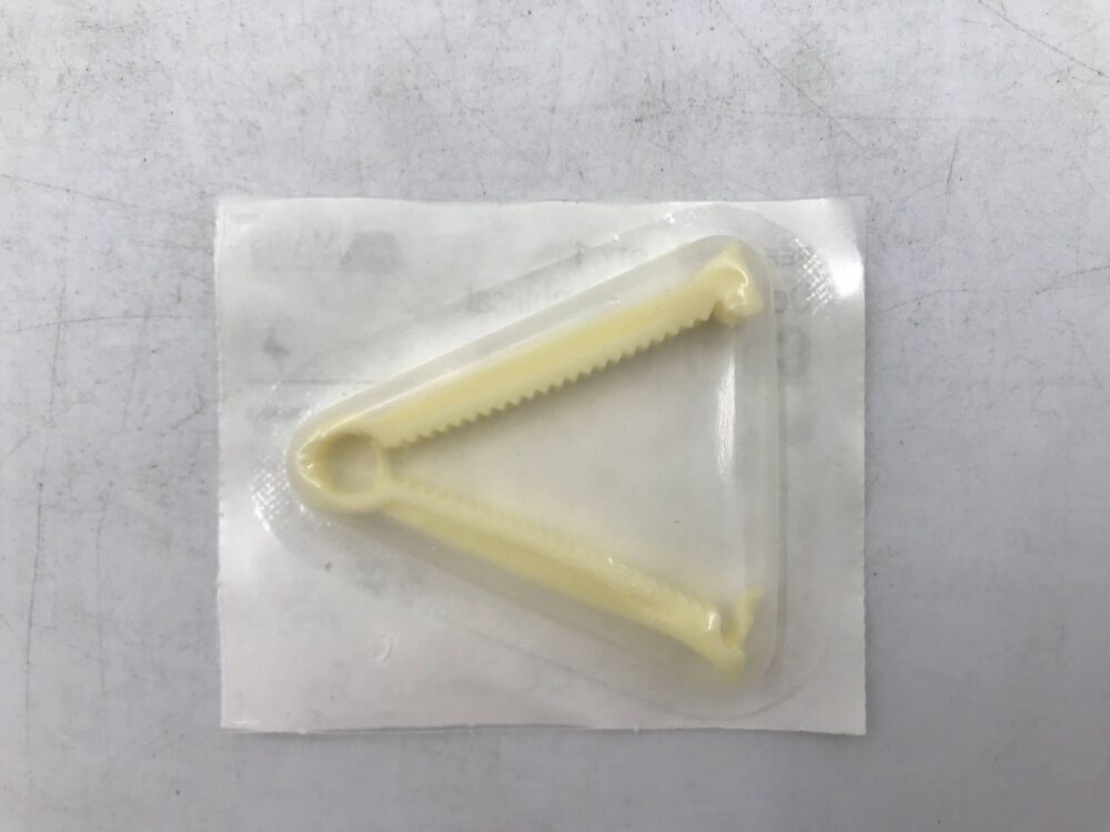 Mabis 9423 Double-Grip Umbilical Cord-Clamp (X) - GB TECH USA